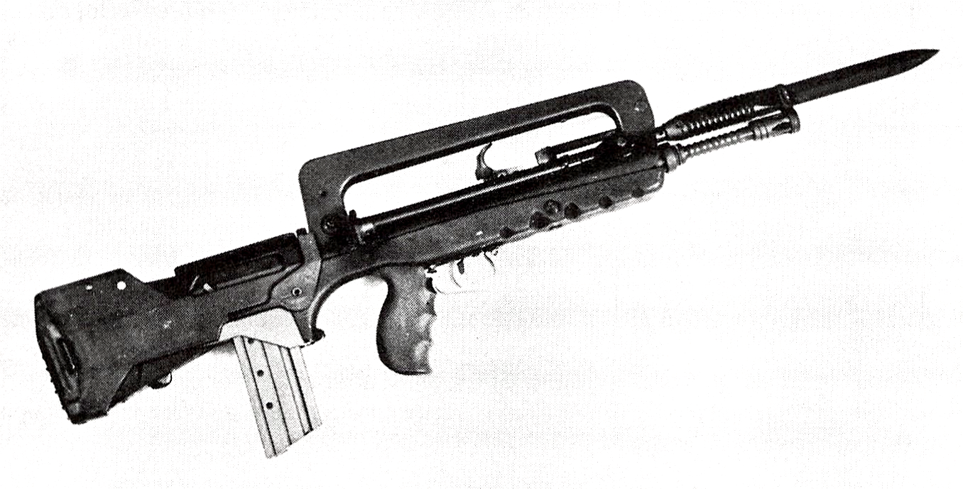 Armée de terre - Le Famas (Fusil d'assaut de la manufacture d'armes de ...